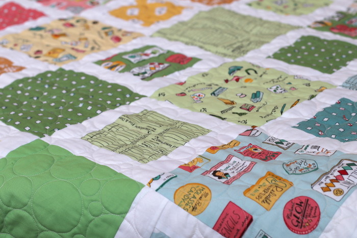 Beginner-friendly patchwork quilt tutorial by top US quilt blogger Amy ...