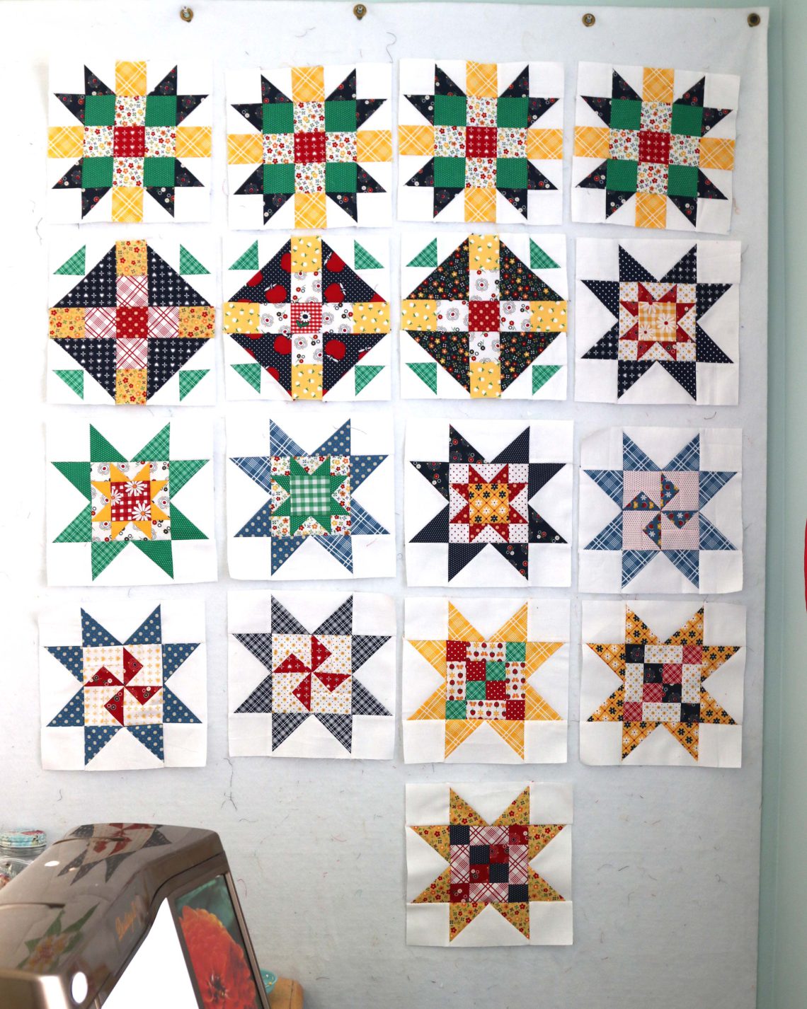 Free Sampler Quilt Tutorial from Riley Blake and Amy Smart - Diary of a ...
