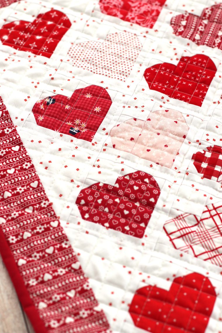 Valentine Mini Quilt - Diary of a Quilter - a quilt blog
