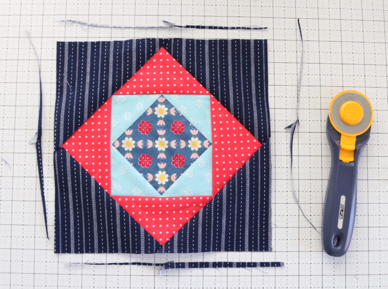 Economy Block Tutorial + Quilt Inspiration - Diary of a Quilter - a ...