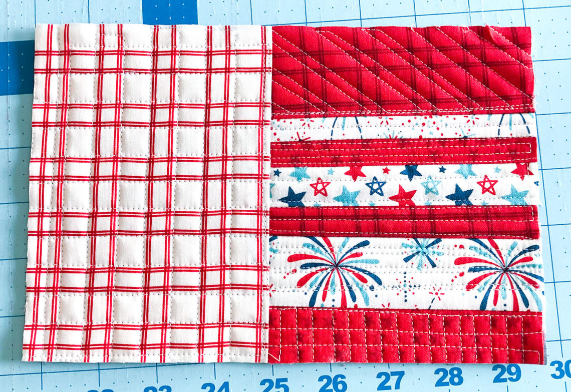 Patriotic US Flag Mini Quilt - Diary of a Quilter - a quilt blog