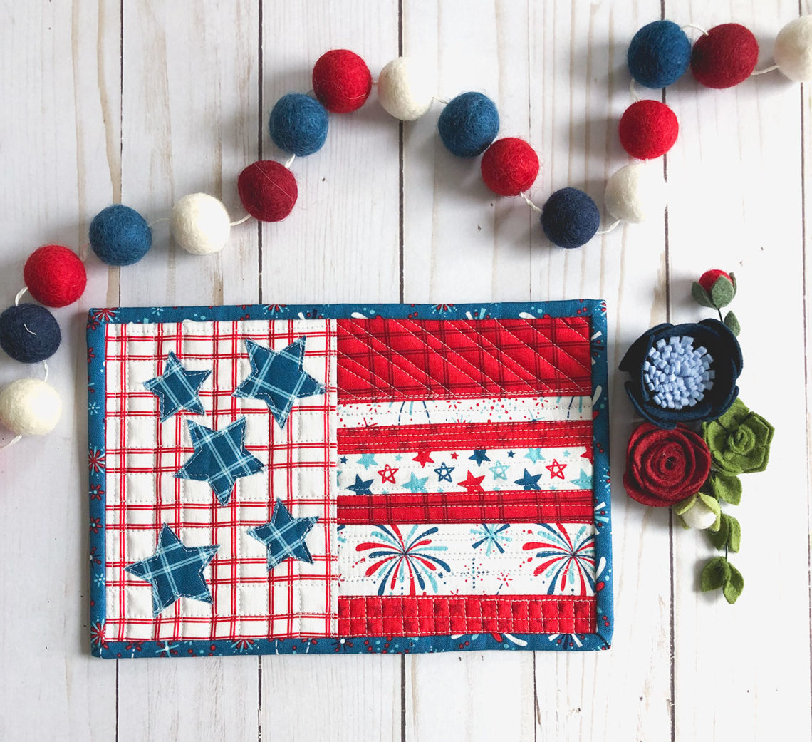 Patriotic US Flag Mini Quilt - Diary of a Quilter - a quilt blog