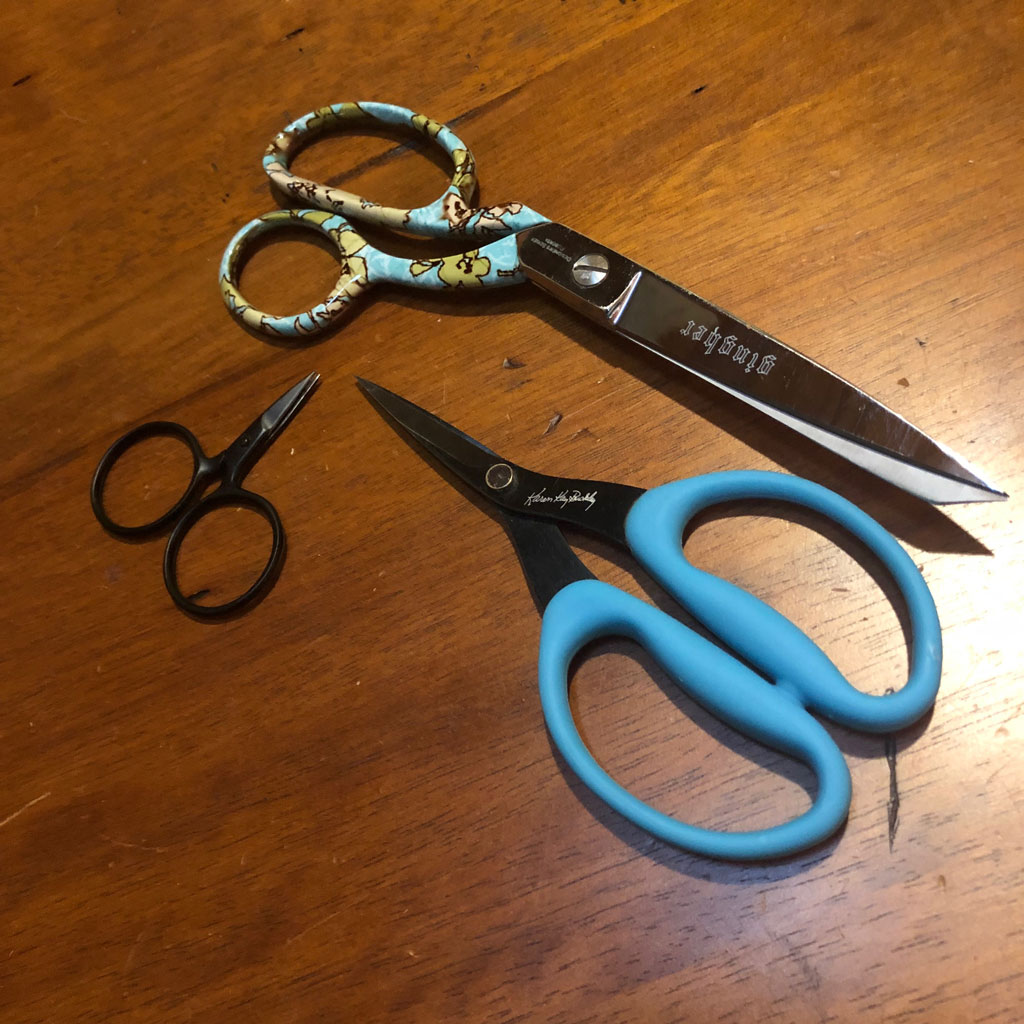 Five Must Have Quilting Notions - Diary of a Quilter