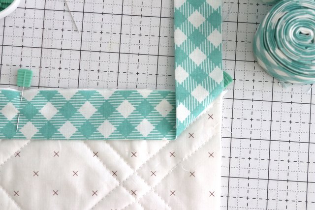 Perfect Binding with the Quilt Binding Foot - Diary of a Quilter - a ...