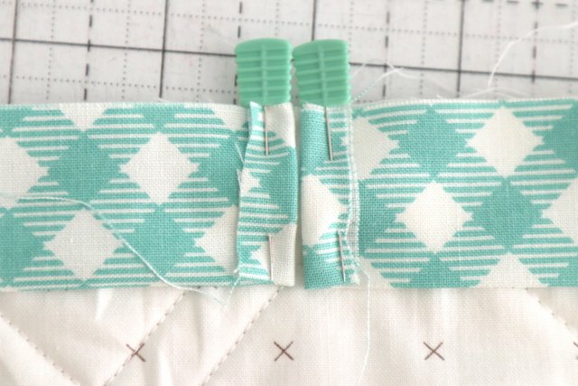 Perfect Binding with the Quilt Binding Foot - Diary of a Quilter - a ...