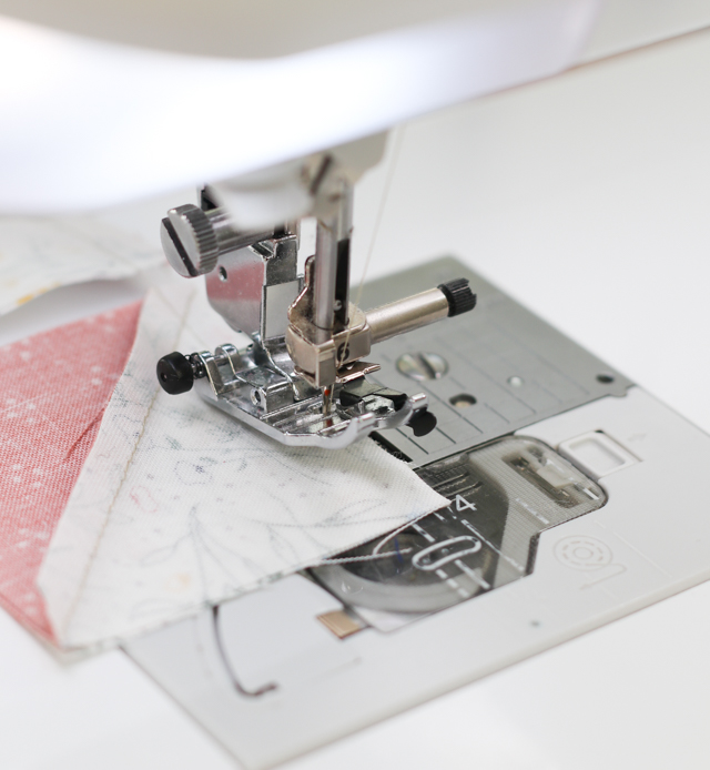 What is Chain Piecing? - Diary of a Quilter - a quilt blog