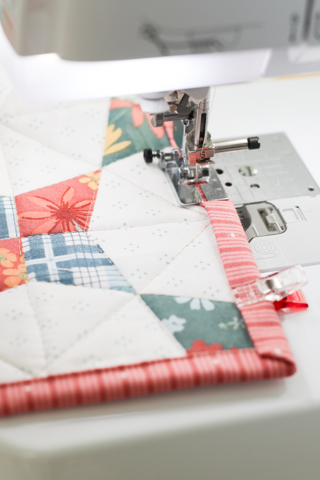 Machine Quilting Tips + Using a "Cheater Quilt" for Practice - Diary of ...