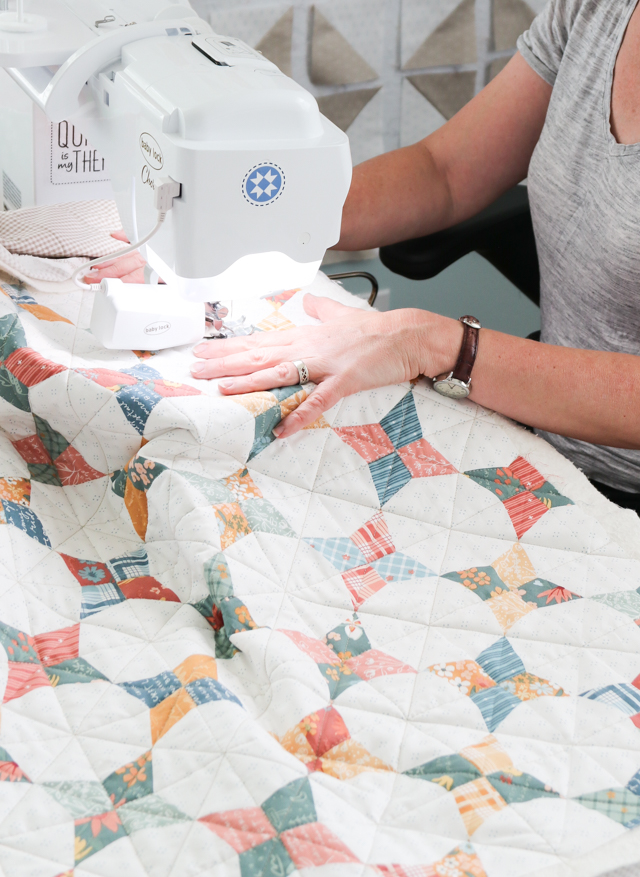 Machine Quilting Tips + Using a "Cheater Quilt" for Practice - Diary of ...