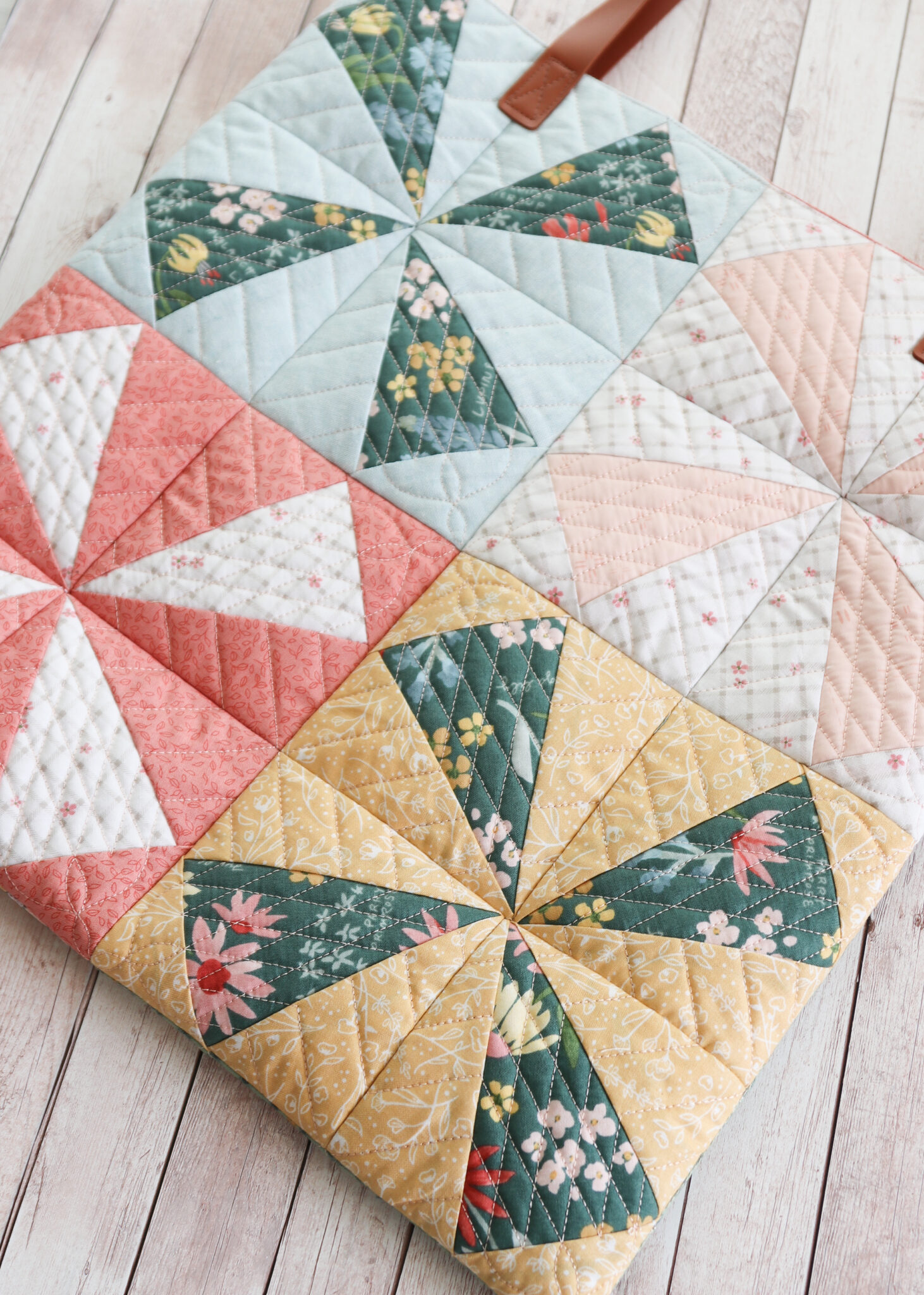 Perfectly Pieced Quilted Bag From M.E. Time - Diary of a Quilter - a ...