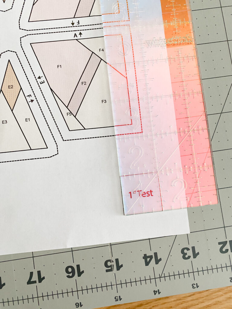 Foundation Paper Piecing Tutorial with Liza Taylor - Diary of a Quilter ...