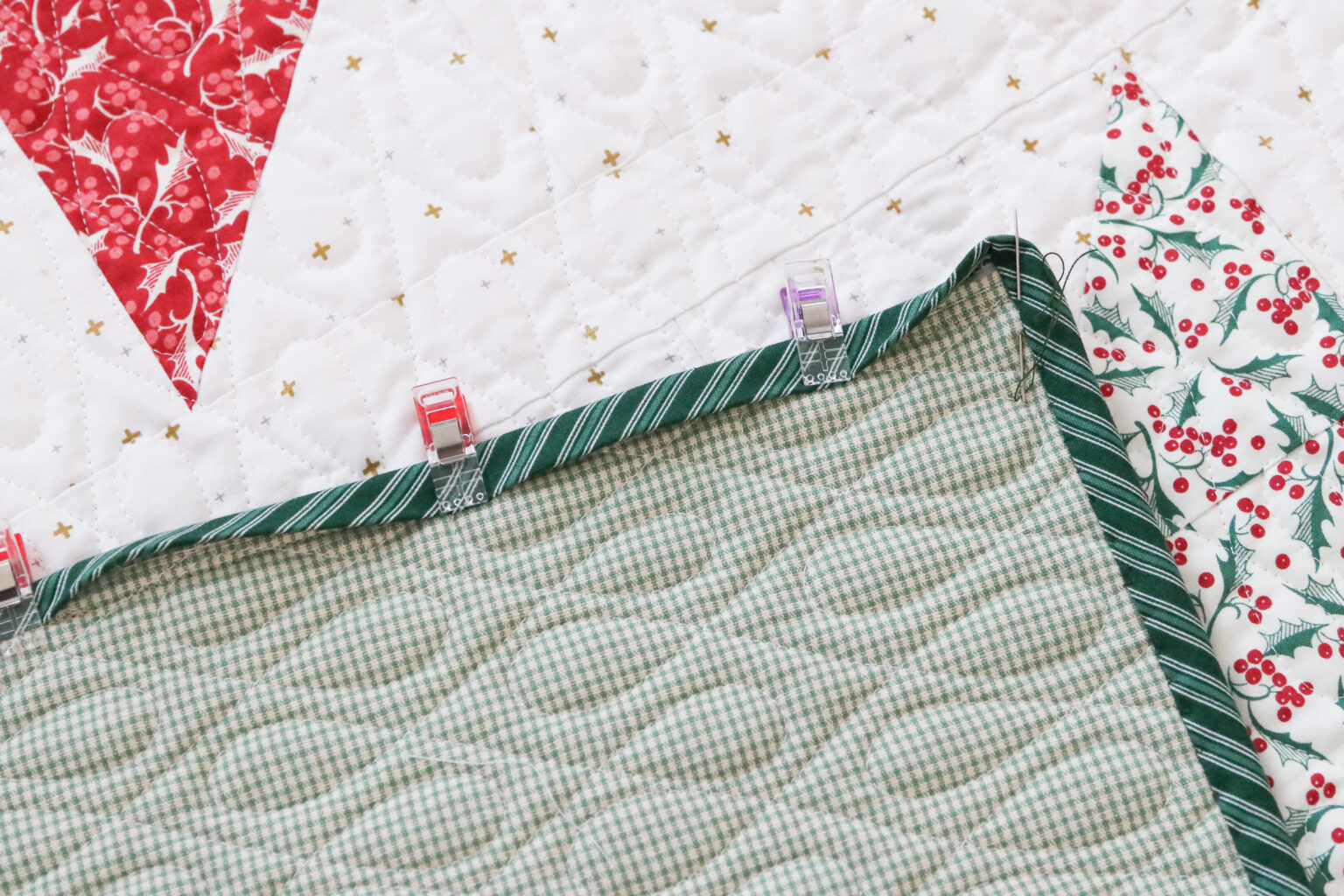 Last Quilt Finish of 2024 - The Quarter Star Quilt - Diary of a Quilter ...