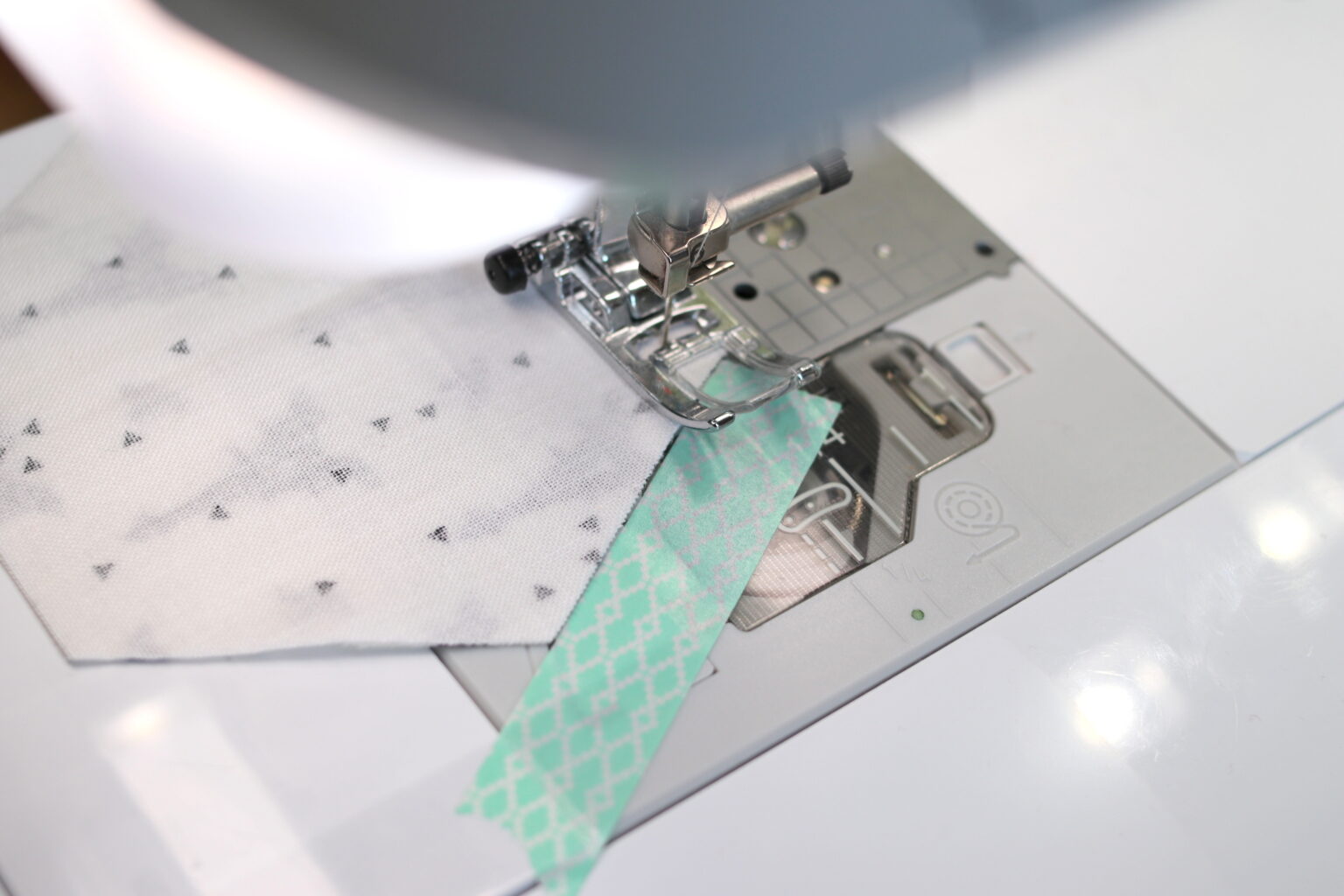 Machine Piecing Hexagons - Introduction to "Y" Seams - Diary of a ...