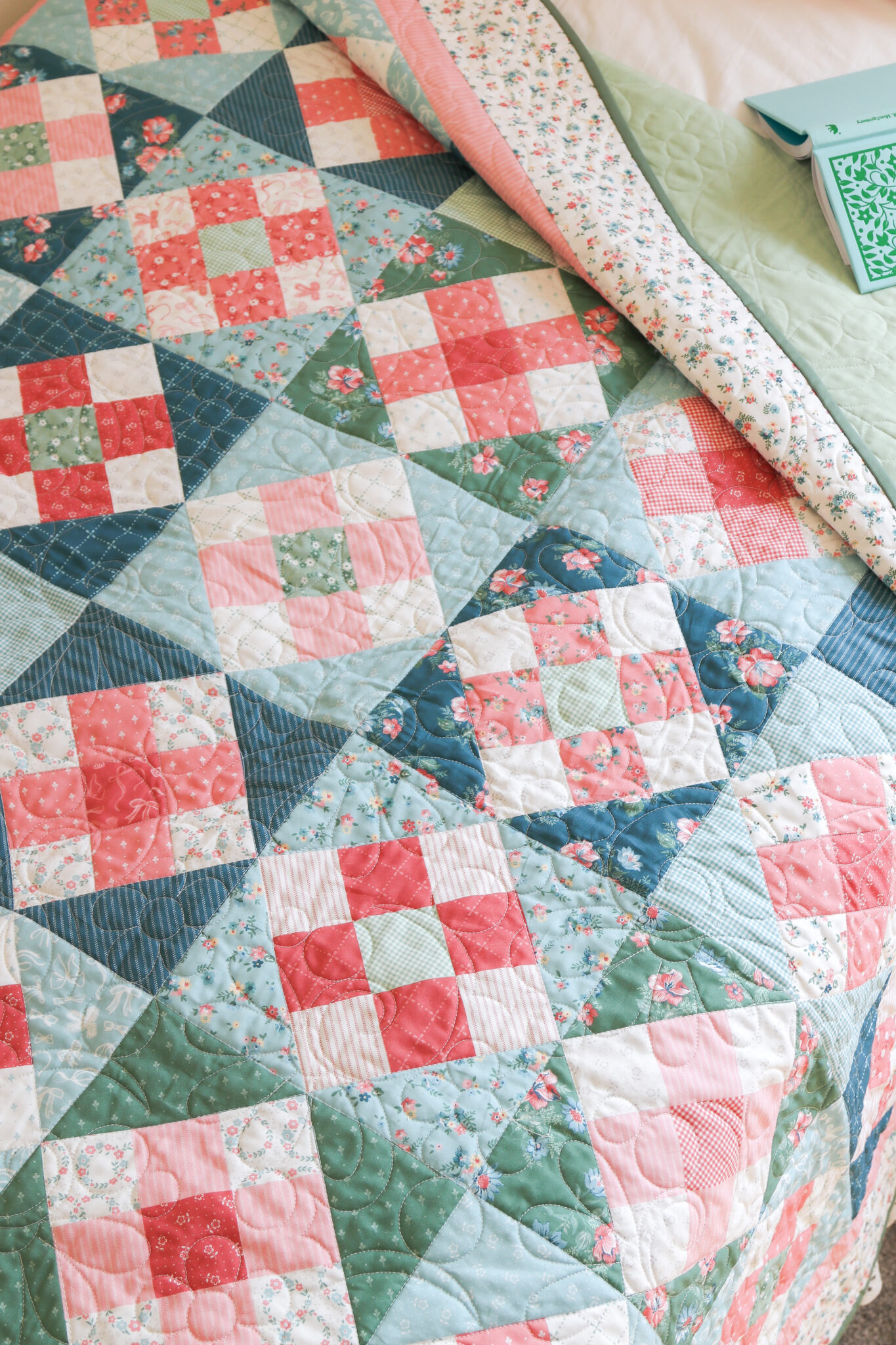 Fat Quarter Pattern: A Stitch in Time - Diary of a Quilter - a quilt blog
